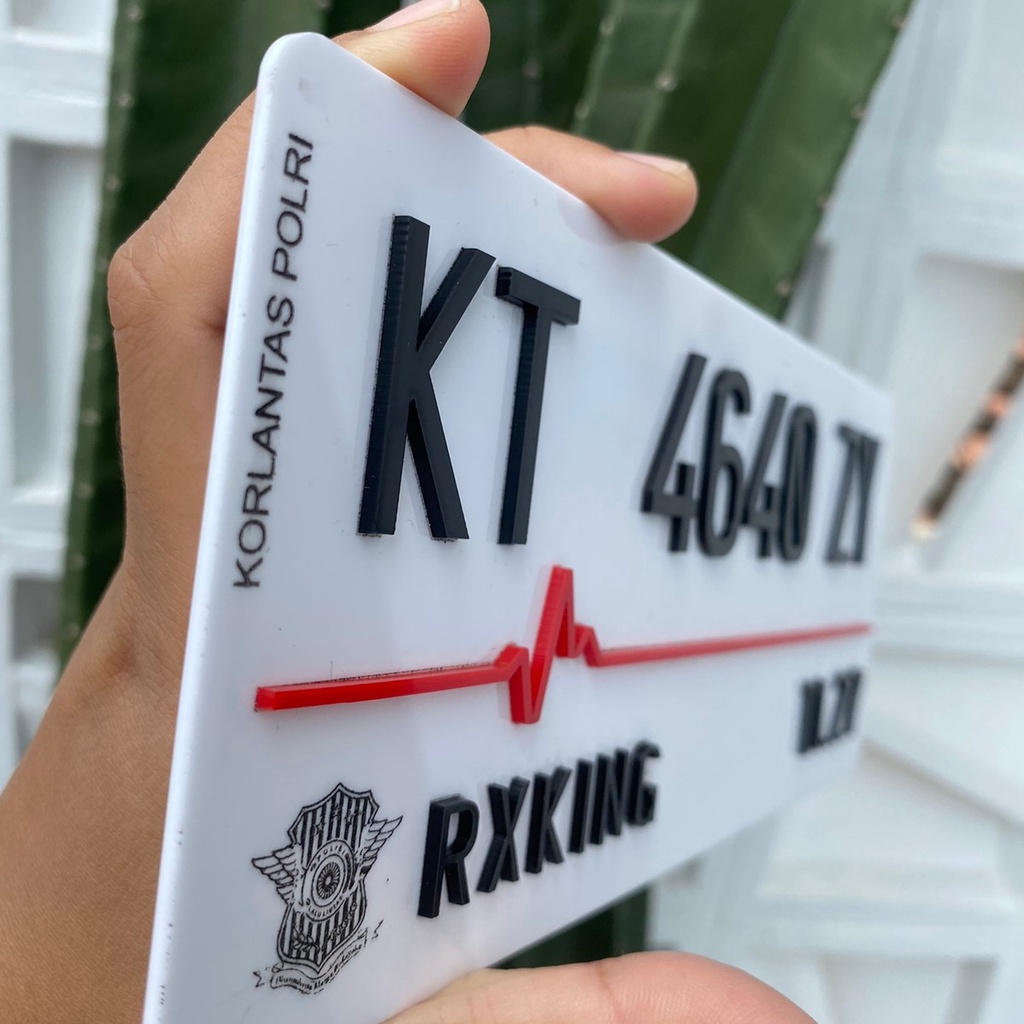 Jual PLAT NOMOR MOTOR AKRILIK TIMBUL FONT STANDART VARIASI HITAM PUTIH ...