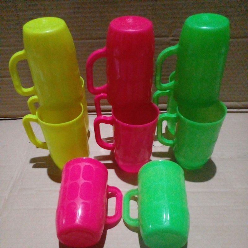 Jual Gelas plastik besar cangkir jumbo warna tebal | Shopee Indonesia
