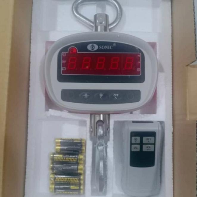 Jual Timbangan Gantung 300Kg / Timbangan Digital Gantung 300 Kg / Sonic ...