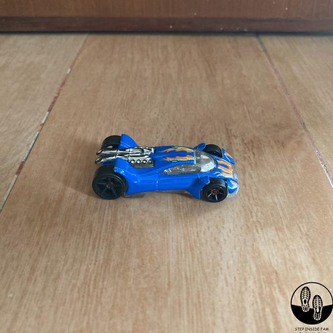 Jual Hot Wheels Regular Vulture TRACK STARS Set | Shopee Indonesia