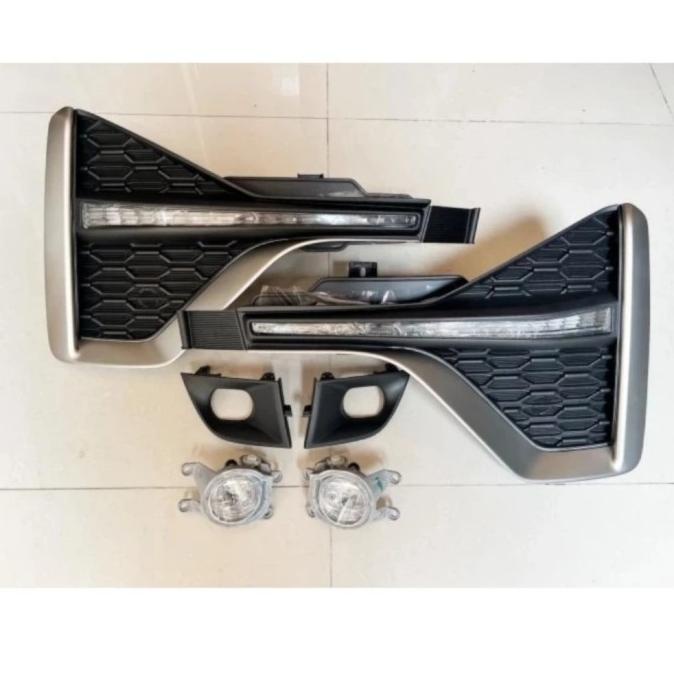 Jual Lampu DRL + Fog Lamp Innova Zenix 2023 + Cover Drl / Cover Fog ...