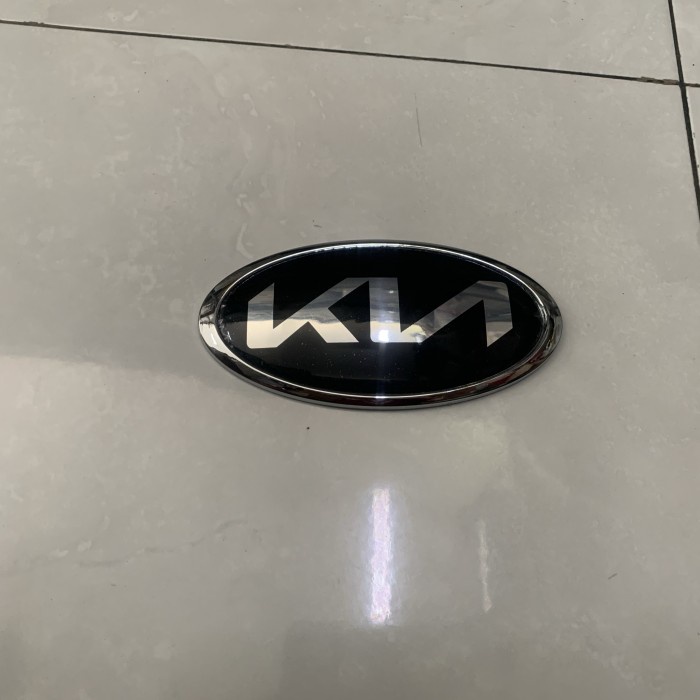 Jual Emblem logo new Kia untuk Kia Sportage | Shopee Indonesia