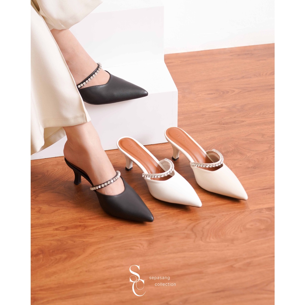Jual Sepasang Collection Zevaa Mules Wanita Heels Hak 5 Cm | Shopee ...