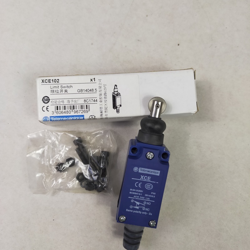 Jual Schneider XCE102 limit switch XCE steel roller plunger 1C/O ...