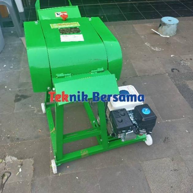 Jual Mesin pencacah rumput mahkota mcc 6 200 mesin cacah pakan ternak ...
