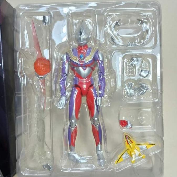Jual MAINAN ACTION FIGURE ULTRAMAN TIGA SHF ULTRAMAN ZERO RECAST BANDAI ...