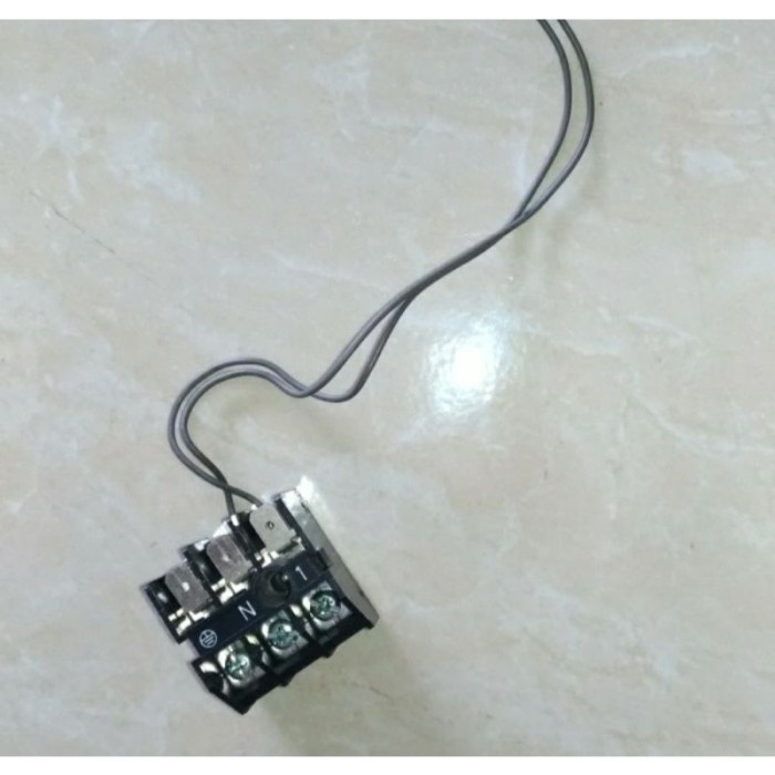 Jual Konektor Fuse Terminal Kabel Power indoor Outdoor AC Sharp Plasma ...