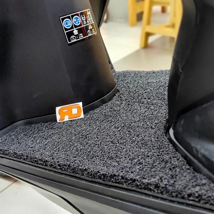 Jual Alas Kaki Step Floor Karpet Mie Vario 160 warna Hitam | Shopee Indonesia