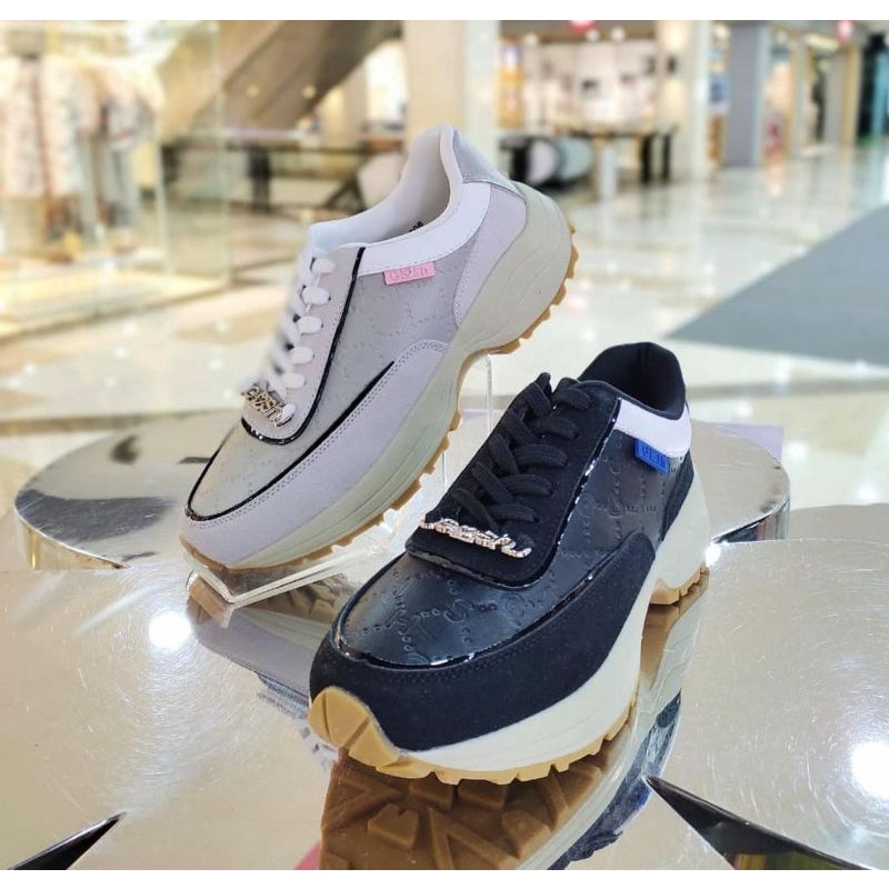 Jual Gosh art 206 (sneaker) | Shopee Indonesia