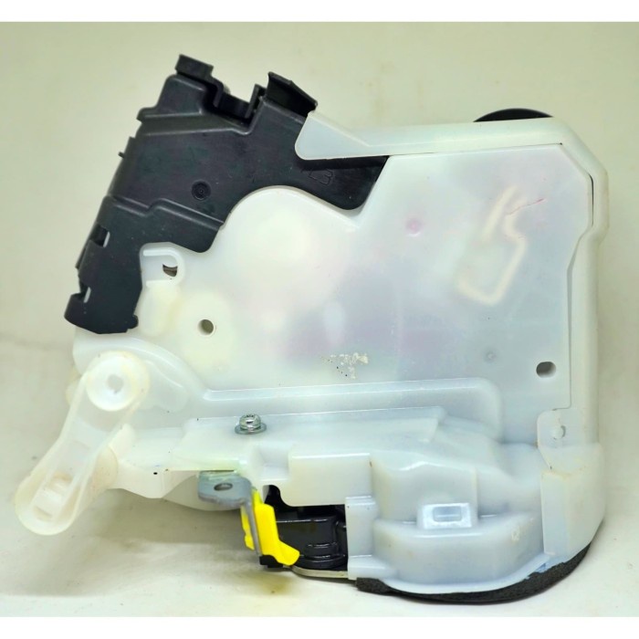 Jual DOOR LOCK LH MEKANISME KUNCI PINTU KIRI TOYOTA DAIHATSU SIGRA ...
