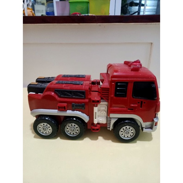 Jual mobilan tobot | Shopee Indonesia