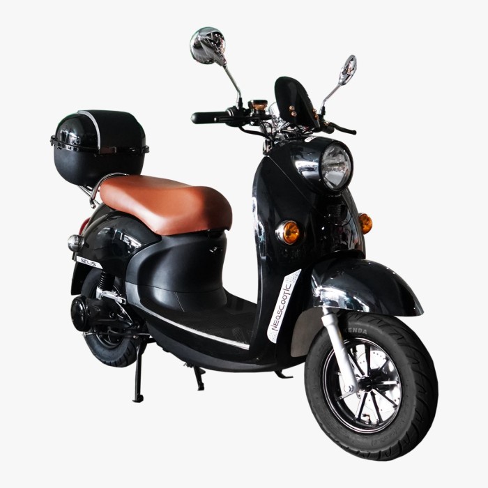 Jual Terlaris Motor Listrik Selis Type Neo Scootic Ban Tumbles Baterai ...