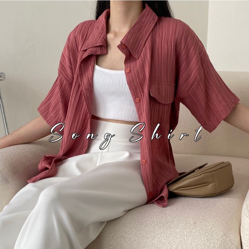 Jual Kemeja Wanita Helen Shirt Basic Lengan Pendek Lady Crush | Shopee ...