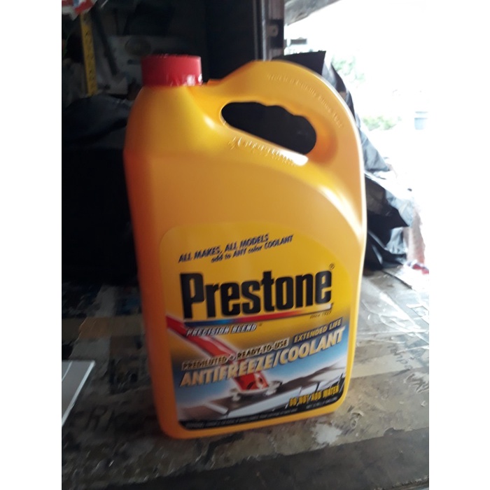Jual air radiator coolant prestone galon hijau dan merah best deal ...