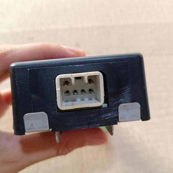 Jual Relay Pompa Bensin Kijang 7K Kapsul 12V ada 6 Pin | Shopee Indonesia