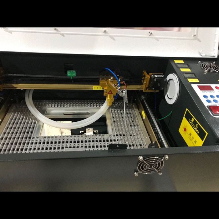 Jual Mesin Laser Cutting Potong Acrylic Mesin Laser Cnc Co2 Laser ...