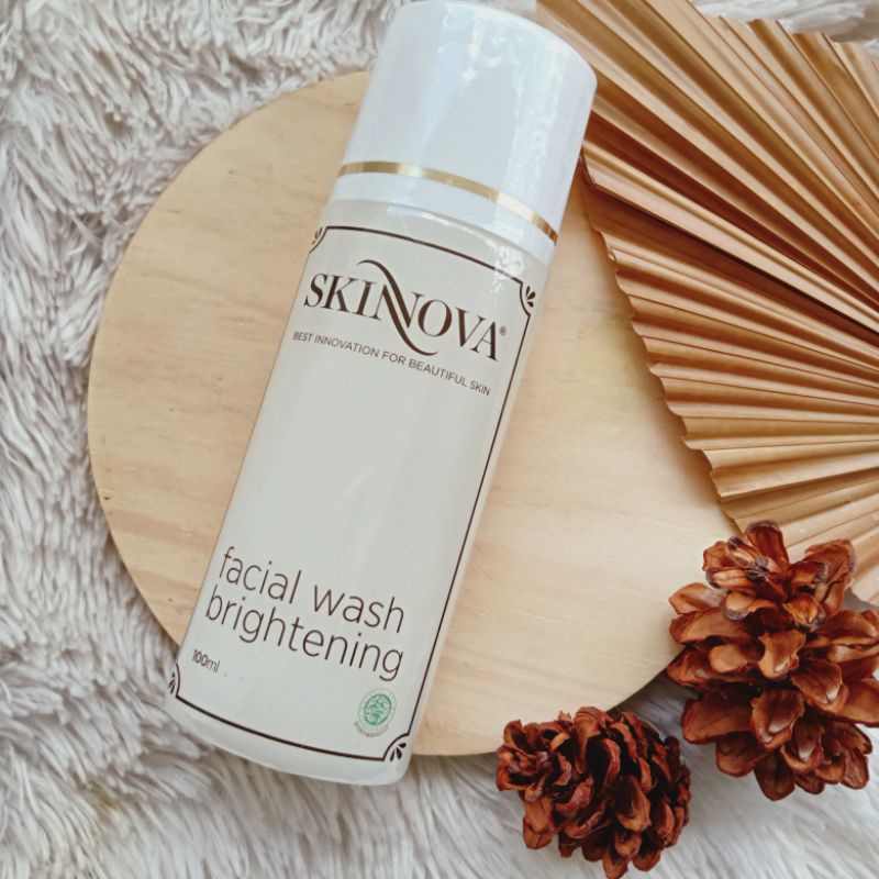 Jual SKINNOVA FACIAL WASH BRIGHTENING | Shopee Indonesia