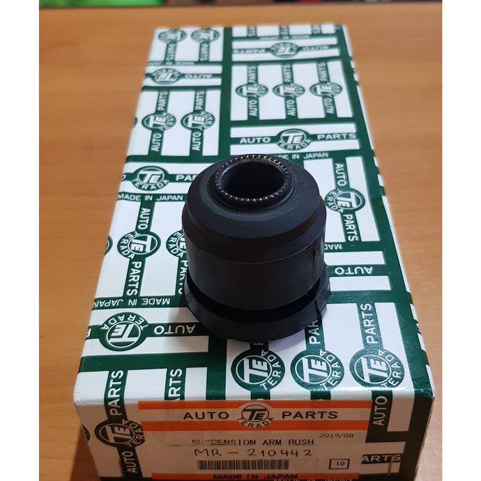 Jual yang dicari] Bushing Arm Atas Mitsubishi Kuda TE Japan | Shopee ...