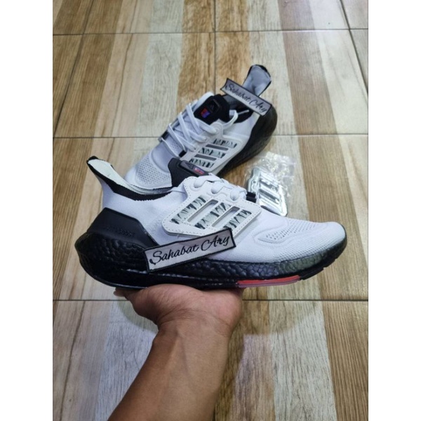 Jual Sepatu Ultra Boost 2022 Transformers | Shopee Indonesia