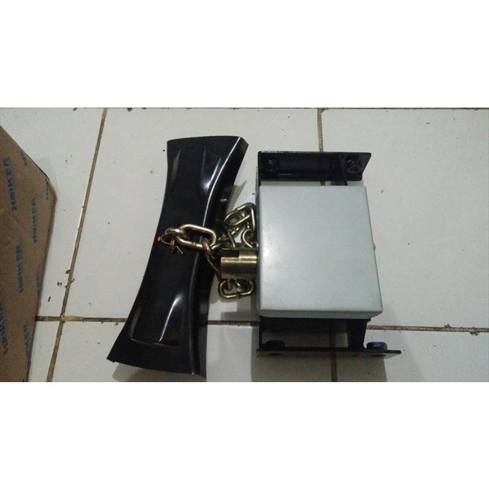 Jual Gantungan Ban Serep Stip Hanger Tire Fuso Hino Modifikasi Heiker ...