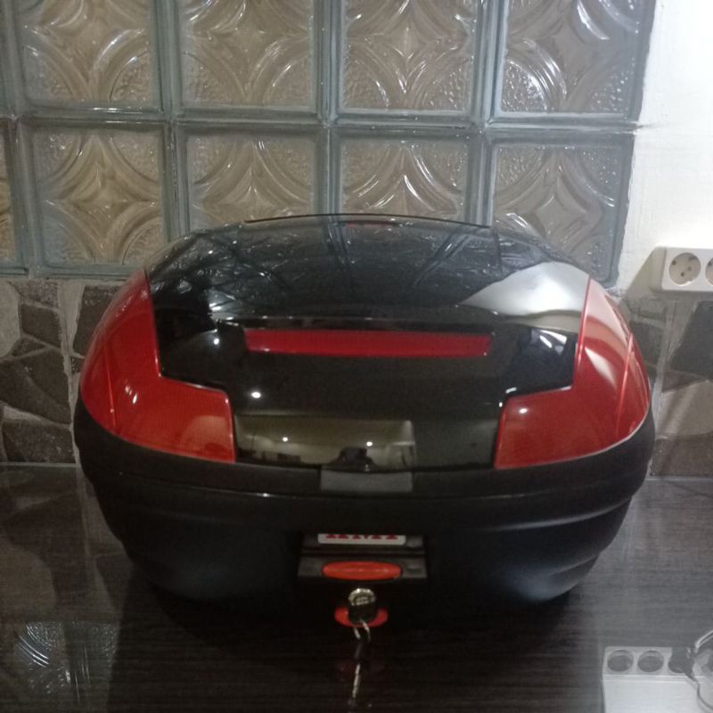 Jual ORIGINAL BOX MOTOR KMI 901 902 UKURAN 48 LITER | Shopee Indonesia