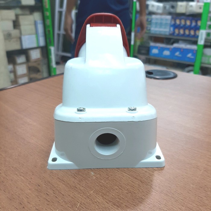 Jual Legrand Stop Kontak Socket Surface Mounting Tempra P17 3P+E 16A ... Jual Legrand Stop Kontak Socket Surface Mounting Tempra P17 3P+E 16A ...