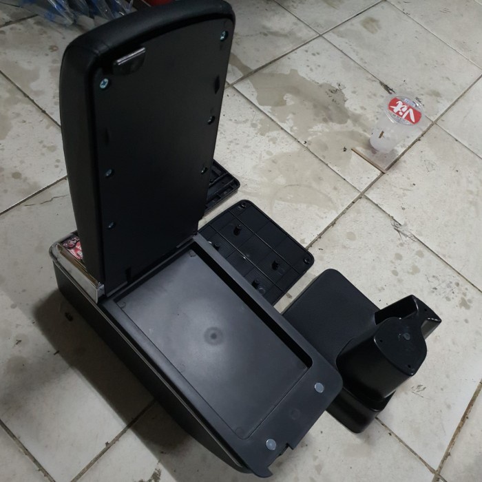 Jual Console Box Armrest Hitam All New Rush Terios Best | Shopee Indonesia