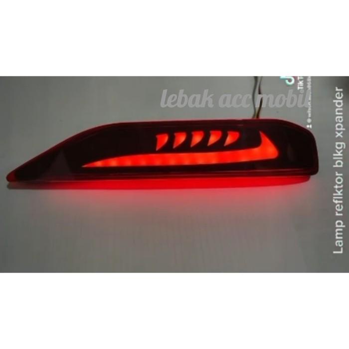 Jual LAMPU REFLEKTOR BUMPER BELAKANG MOBIL MITSUBISHI XPANDER | Shopee ...
