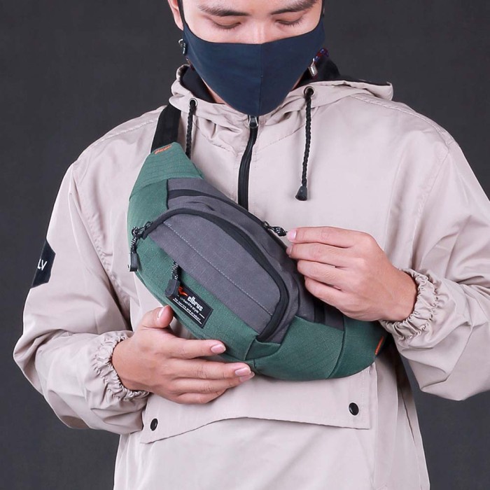 Jual Tas Waist Bag Pria Legalic TL 252 | Shopee Indonesia