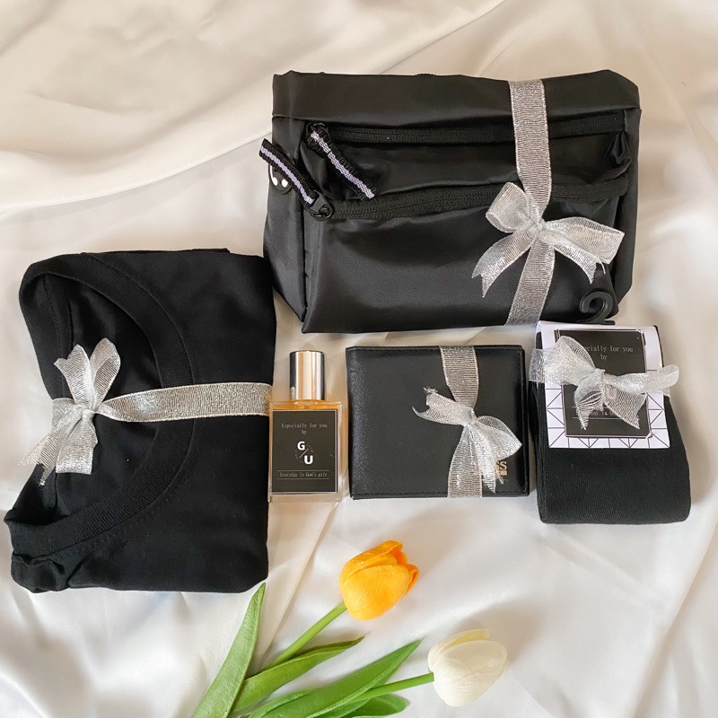 Jual O8B HAMPERS KADO COWOK AESTHETIC/MAN GIFTBOX BIRTHDAY/WISUDA H75 ...