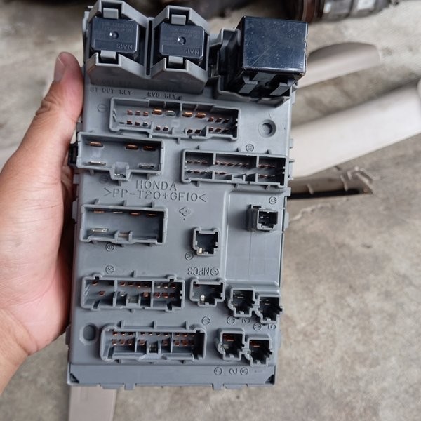 Jual Fuse Box Sikring Kode 3Nd Set Modul Relay Power Window Dalam Bawah ...