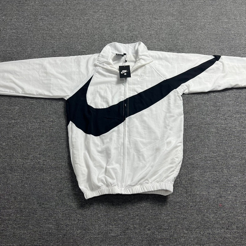 Jual NEW PREMIUM JAKET BASIC Jaket Vintage Nike Big Swoosh Putih ...