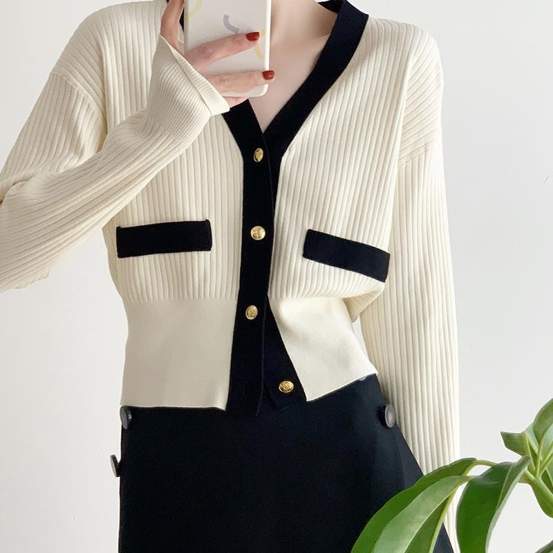Jual luluofficial Jisoo Cardi Top Knit Import - Blouse Wanita - Atasan ...