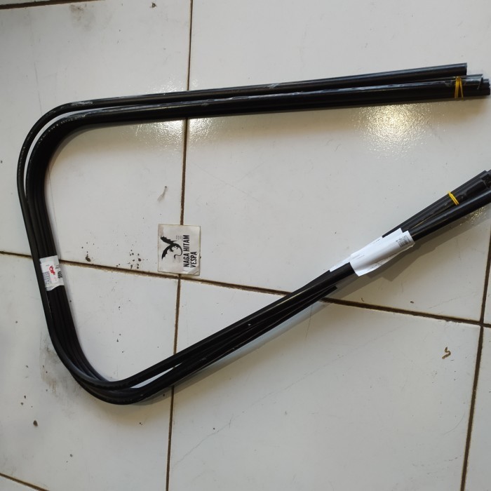 Jual New List Body Black Cif Italy T5 Px Excel Exclusive Original Harga ...