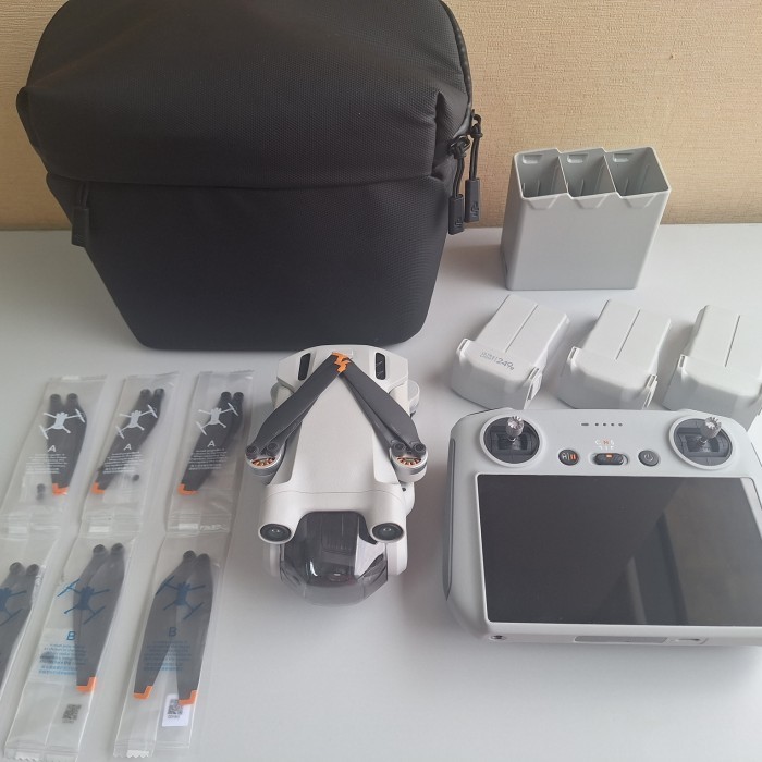 Jual DJI MINI 3 PRO FLY MORE KIT | Shopee Indonesia