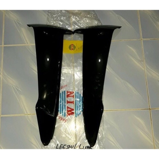 Jual [OJOL] WIN - Legshield Luar Karisma Hitam (Sayap Luar) | Shopee ...