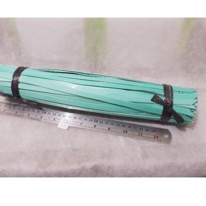 Jual PRODUK ALAT PENJEPIT PLASTIK MULSA PERTANIAN SUJEN PASAK PENUSUK ...