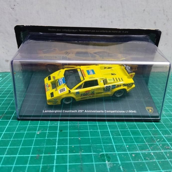 Jual Diecast Car Toys Lamborghini Countach 25th Anniversary ...