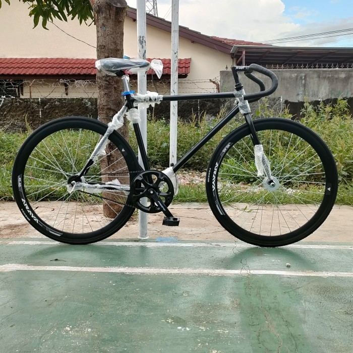 Jual Laris!!! Sepeda Fixie 700C Rakitan Torpedo/Doltrap | Shopee Indonesia