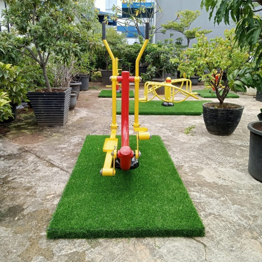 Jual alat fitness outdoor elliptical machine | Shopee Indonesia