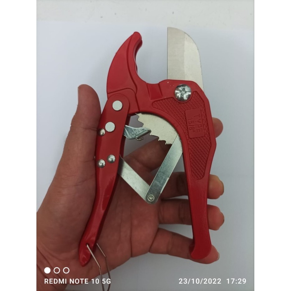 Jual Produk GUNTING PIPA PVC / PIPE CUTTER PVC 42MM SESUAI GAMBAR ...