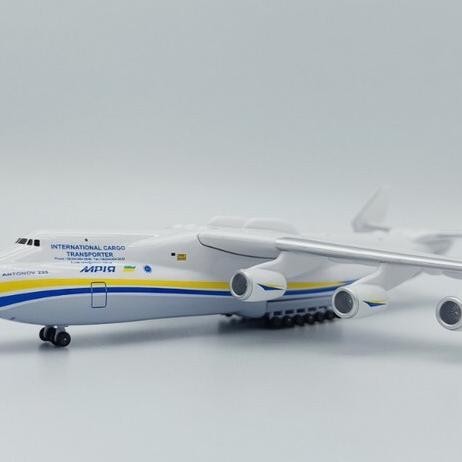 Jual Diecast Pesawat Antonov An-225 Scale 1/400 | Shopee Indonesia