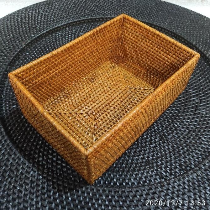Jual keranjang rotan/tray/anyaman rotan/box rotan kotak 17x15x10cm ...