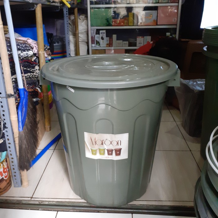 Jual Ember besar Tong air + tutup 80 liter maroon great | Shopee Indonesia