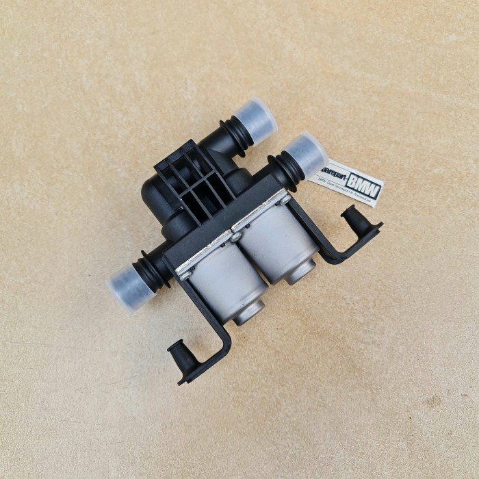 Jual Heater Water Valve Radiator Bmw X5 E70 / X6 E71 Kode Br05 | Shopee ...