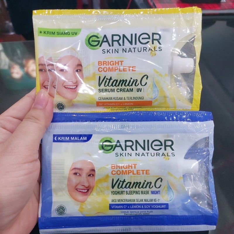 Jual Garnier Bright Complete / Sakura Glow Day & Night Cream Sachet 7ml ...