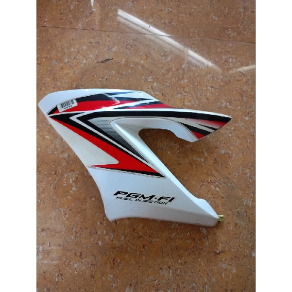 Jual Cover Sayap Tengki KIRI Honda CB150R Old ORI COPOTAN (BEKAS ...