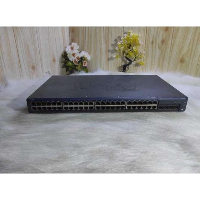 Jual Juniper EX2200-48T-4G Layer 3 Switch 48port Gigabit Ethernet ...