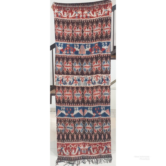Jual Sahi Syal Tenun Sumba Timur Pewarna Alam Motif Habak 1 | Shopee ...