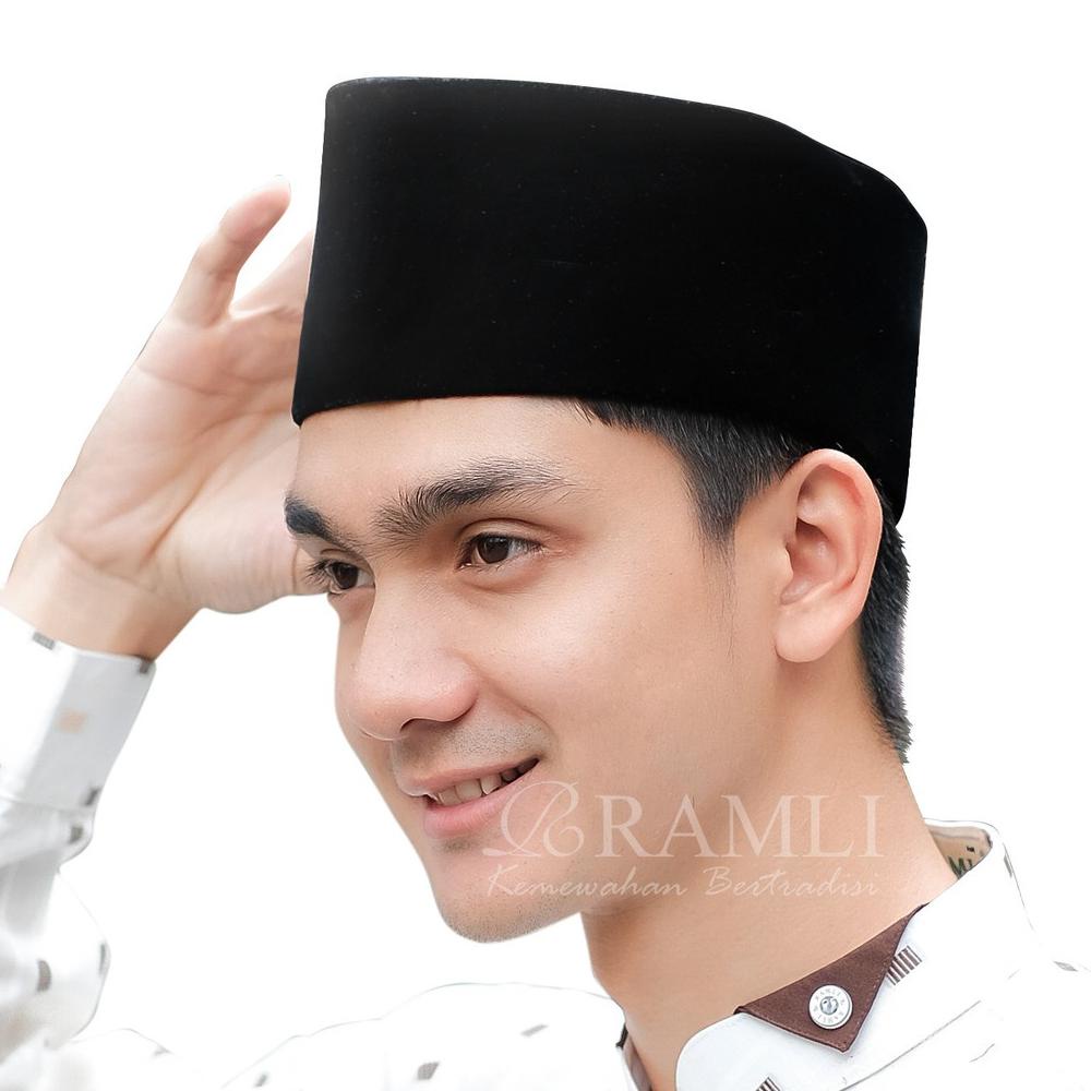 Jual Best! Peci Anak laki laki Wadimor Peci Hitam Anak Wadimor Kopiah ...